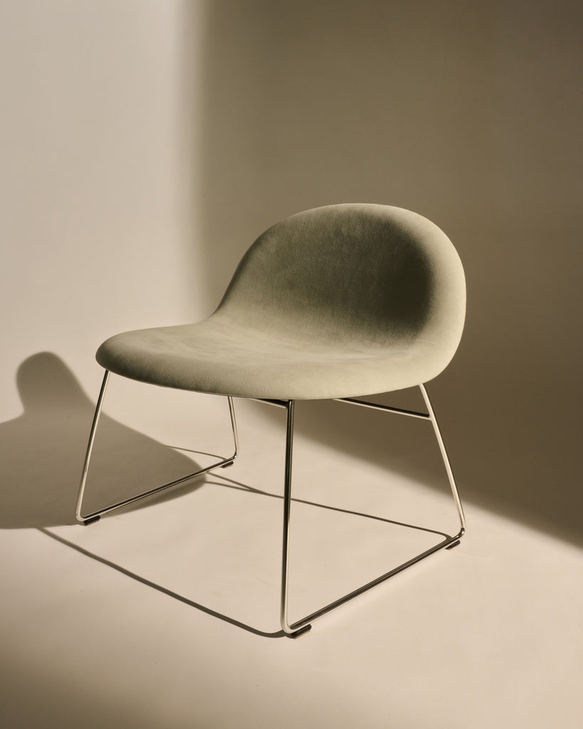 GUBI 3D Lounge Chair - Fully Upholstered, Sledge base by Gubi — The ...